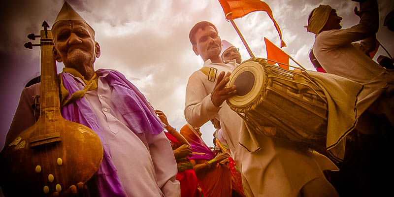 A Pilgrim’s Journey: The Warkaris Of Maharashtra - Indica Today