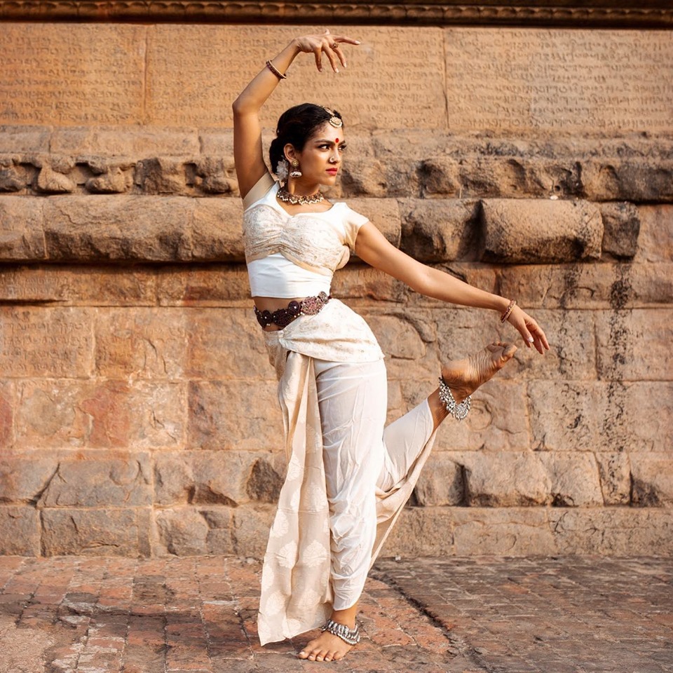 Classical Dancer Rukmini Vijayakumar on Sacred Spaces and Dance ...