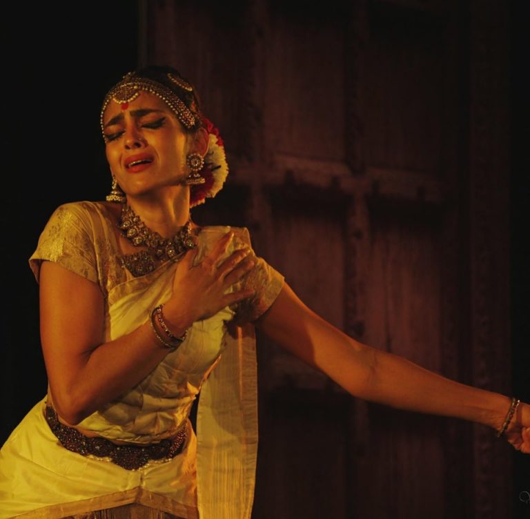 Classical Dancer Rukmini Vijayakumar on Sacred Spaces and Dance ...