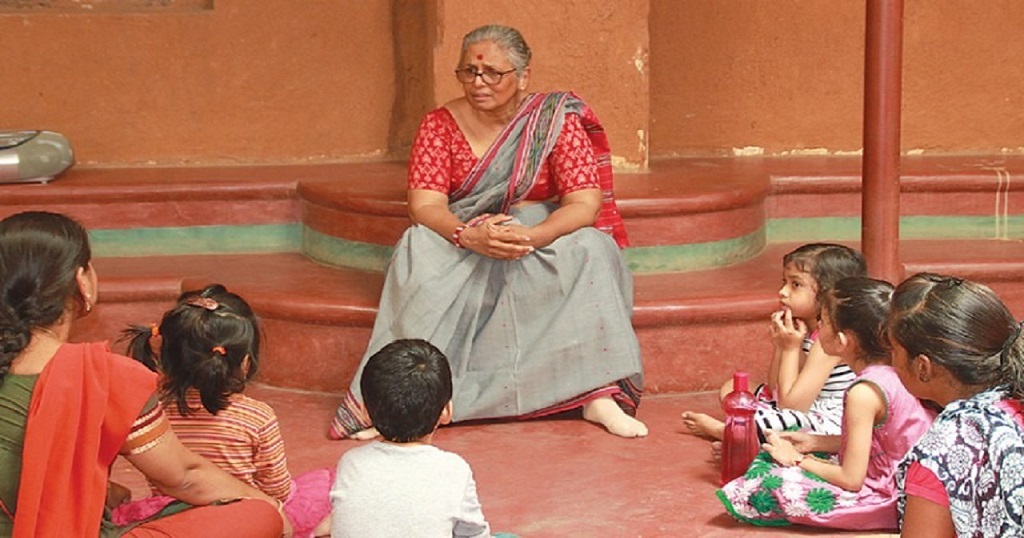 Rediscovering Stories Of The Family – Encouraging Storytelling Through ...